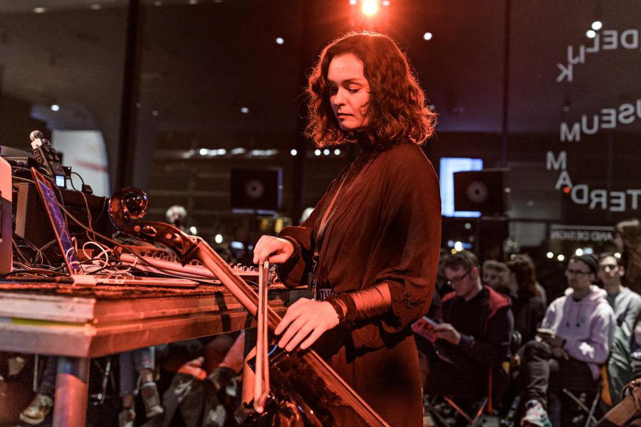 Nina Pixel – Bias Loop – Re-Imagine Europe